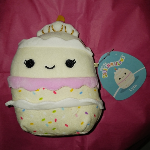 Squishmallows | Toys | Lyla Birthday Cake 65 Squishmallow | Poshmark